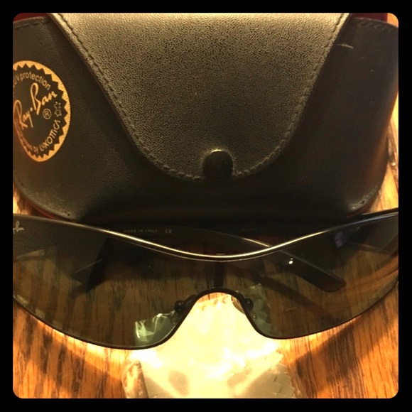 Ray-Ban | Accessories | Rayban Aviator Sunglasses | Poshmark